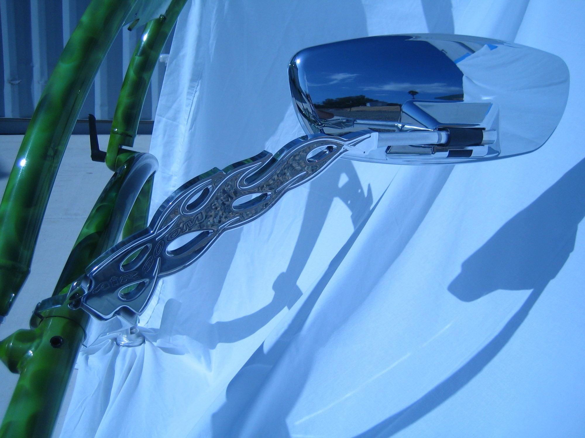 AirBoom Wake Tower Mirror | Flame Mirror Bracket